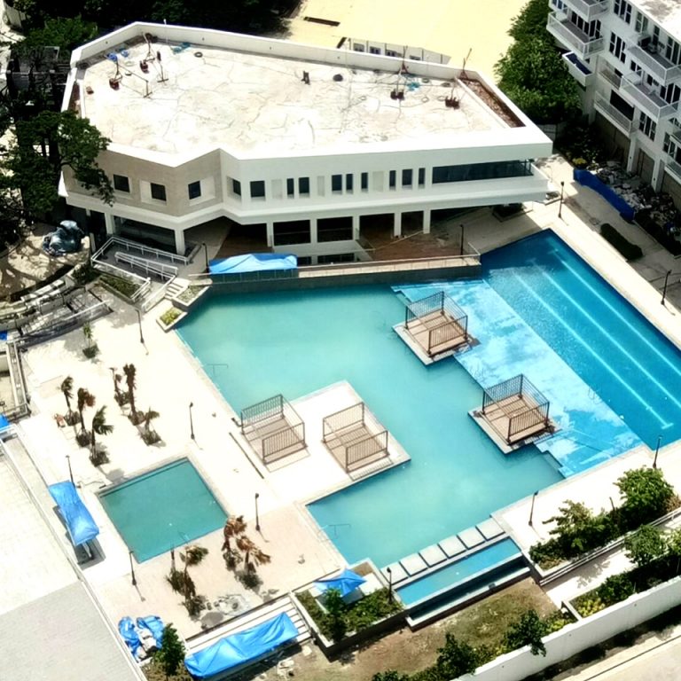 セブ島不動産: Solineaのプール完成間近🌞 - フィリピン コンドミニアム ジャーナル